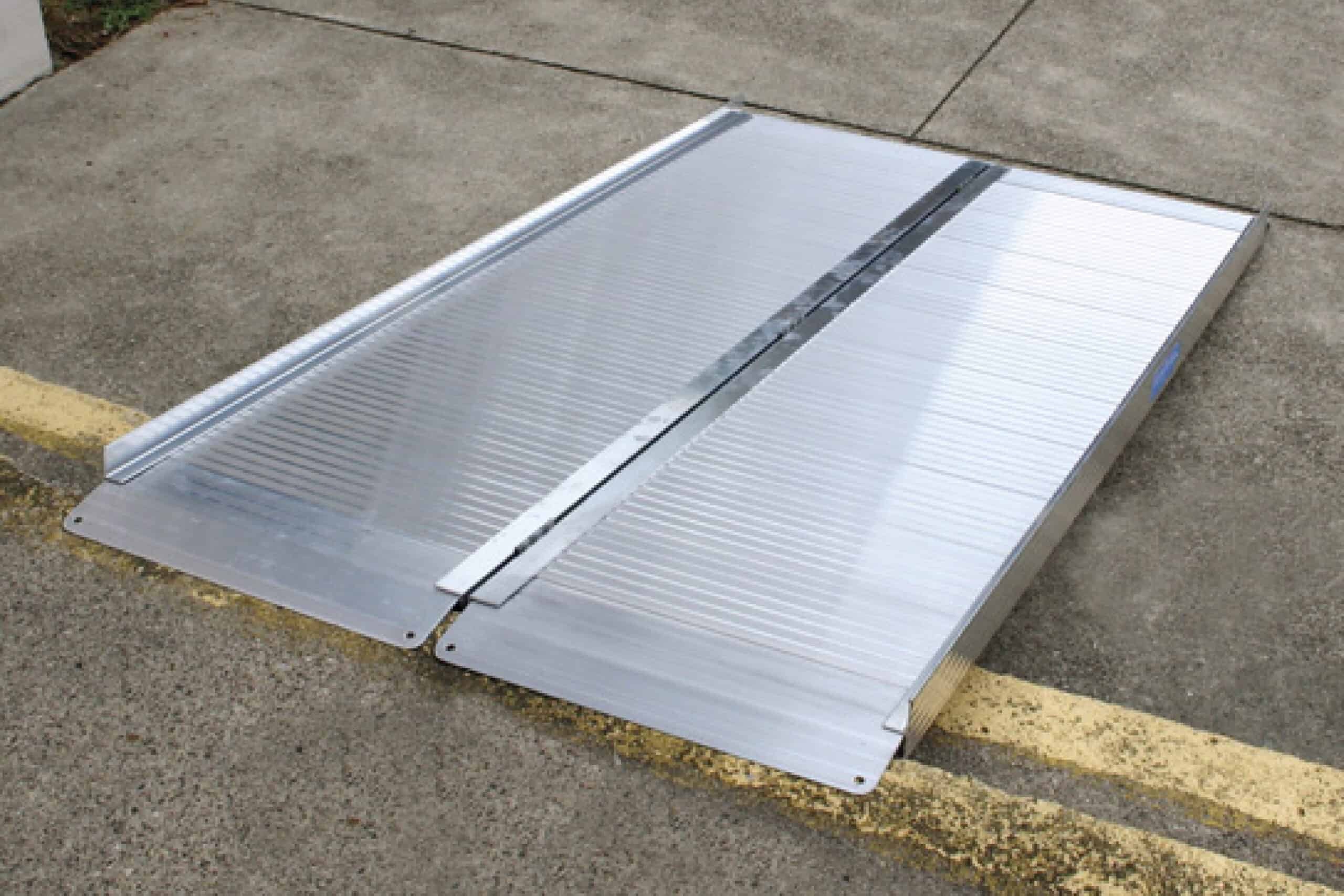 Aluminium Bi-Fold Ramp - SeniorCare - Singapore's Most Reliable Online ...